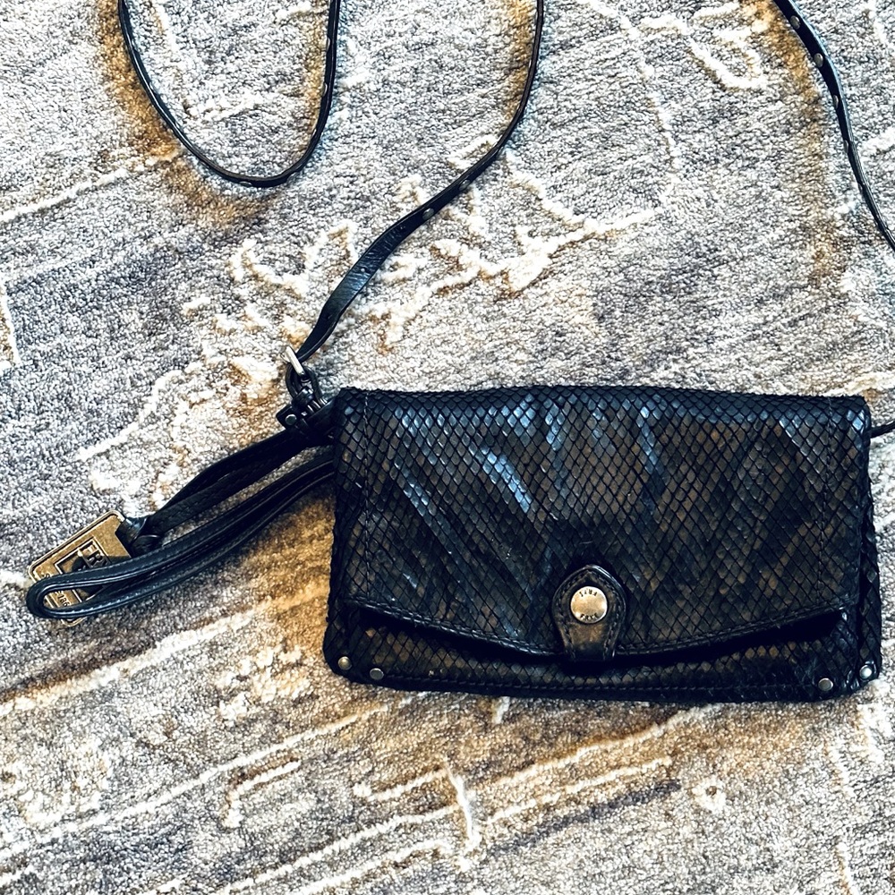 Frye Black Croc Crossbody Bag. - Gem